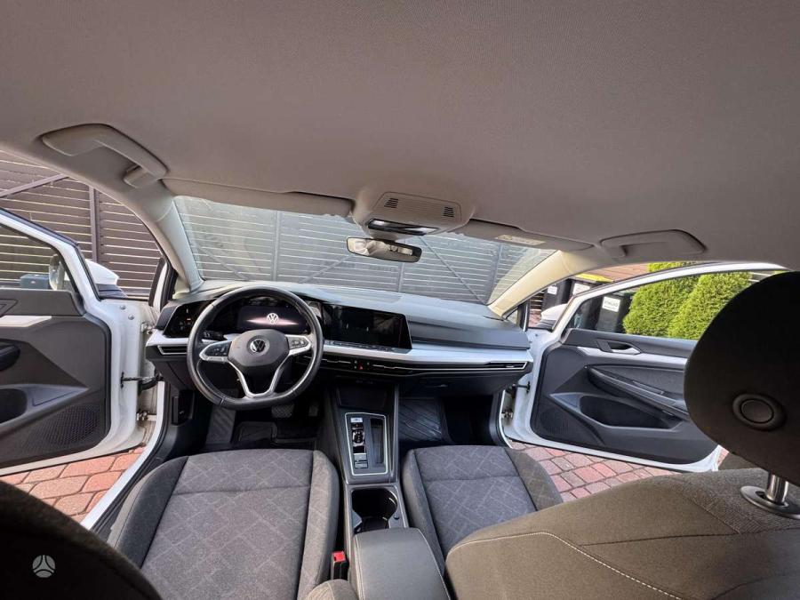 Balts Volkswagen Golf 2022 Klaipėda, ar dzinēja tilpumu 1.97 L un nobraukumu 84 tūkst. km par 18900 €, foto 5 vietnē AUTOMOTO.COM.LV
