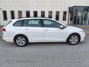 Balts Volkswagen Golf 2023 Tallina, ar dzinēja tilpumu 1.50 L un nobraukumu 49 tūkst. km par 16990 €, foto 4 vietnē AUTOMOTO.COM.LV