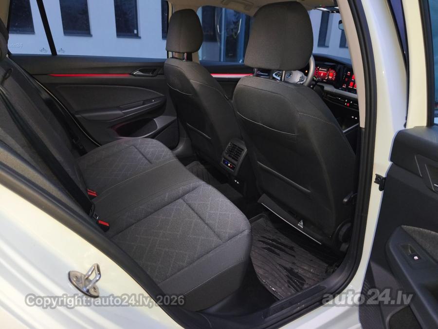 Balts Volkswagen Golf 2023 Tallina, ar dzinēja tilpumu 1.50 L un nobraukumu 49 tūkst. km par 16990 €, foto 10 vietnē AUTOMOTO.COM.LV