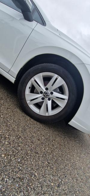 Balts Volkswagen Golf 2023 Pērnava, ar dzinēja tilpumu 1.50 L un nobraukumu 120 tūkst. km par 20999 €, foto 10 vietnē AUTOMOTO.COM.LV