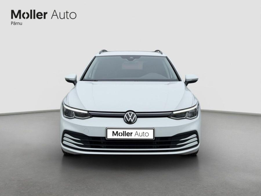 Balts Volkswagen Golf 2023 Pērnava, ar dzinēja tilpumu 1.50 L un nobraukumu 114 tūkst. km par 18850 €, foto 4 vietnē AUTOMOTO.COM.LV