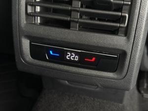 Balts Volkswagen Golf 2023 Pērnava, ar dzinēja tilpumu 1.50 L un nobraukumu 114 tūkst. km par 18850 €, foto 9 vietnē AUTOMOTO.COM.LV