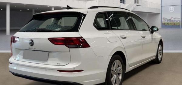 Volkswagen Golf 2023 Viļņa vietnē Balts Volkswagen Golf 2023 Viļņa, ar dzinēja tilpumu 1.50 L un nobraukumu 50 tūkst. km par 19785 €, foto 3 vietnē AUTOMOTO.COM.LV