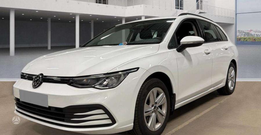 White Volkswagen Golf 2023 in Vilnius, with an engine capacity of 1.50 L and mileage of 51 thousand km for 18635 €, photo 1 on AUTOMOTO.COM.LV