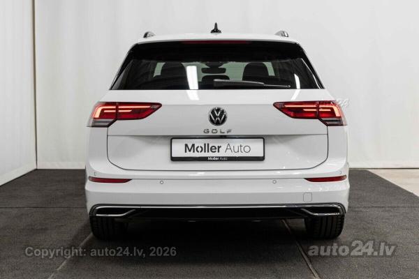 Volkswagen Golf 2023 in Tallinn on AUTOMOTO.COM.LV White Volkswagen Golf 2023 in Tallinn, with an engine capacity of 2.00 L and mileage of 125 thousand km for 20900 €, photo 6 on AUTOMOTO.COM.LV
