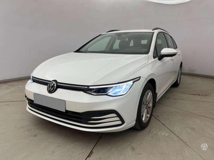Balts Volkswagen Golf 2023 Viļņa, ar dzinēja tilpumu 1.50 L un nobraukumu 8 tūkst. km par 21420 €, foto 1 vietnē AUTOMOTO.COM.LV