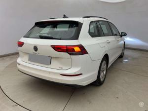 Balts Volkswagen Golf 2023 Viļņa, ar dzinēja tilpumu 1.50 L un nobraukumu 8 tūkst. km par 21420 €, foto 6 vietnē AUTOMOTO.COM.LV