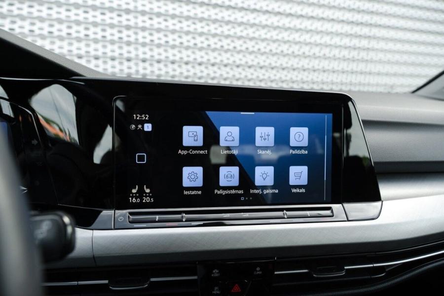 Balts Volkswagen Golf 2024 Mārupe, ar dzinēja tilpumu 2.00 L un nobraukumu 59 tūkst. km par 21900 €, foto 14 vietnē AUTOMOTO.COM.LV