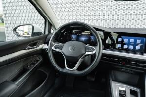 Balts Volkswagen Golf 2024 Mārupe, ar dzinēja tilpumu 2.00 L un nobraukumu 59 tūkst. km par 21900 €, foto 21 vietnē AUTOMOTO.COM.LV