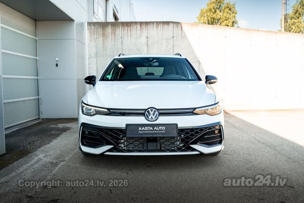 White Volkswagen Golf 2025 in Tartu, with an engine capacity of 1.50 L and mileage of 19 thousand km for 29900 €, photo 5 on AUTOMOTO.COM.LV