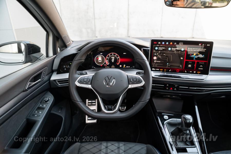 White Volkswagen Golf 2025 in Tartu, with an engine capacity of 1.50 L and mileage of 19 thousand km for 29900 €, photo 10 on AUTOMOTO.COM.LV