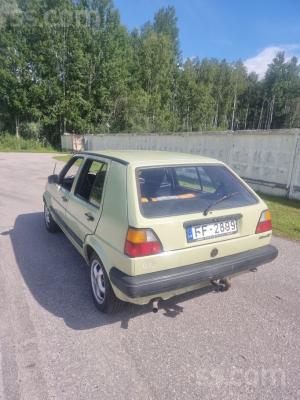 Dzeltens Volkswagen Golf 1990 Rīga, ar dzinēja tilpumu 1.60 L un nobraukumu 168 tūkst. km par 3000 €, foto 6 vietnē AUTOMOTO.COM.LV