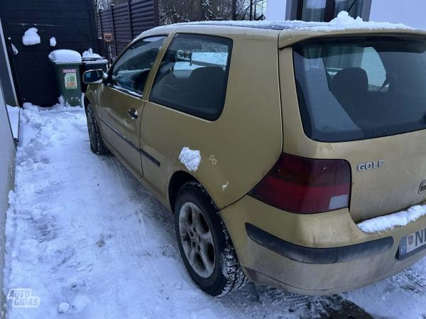 Dzeltens Volkswagen Golf 1998 Kaišiadorys, ar dzinēja tilpumu 1.90 L un nobraukumu 350 tūkst. km par 550 €, foto 3 vietnē AUTOMOTO.COM.LV