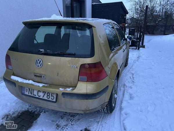 Dzeltens Volkswagen Golf 1998 Kaišiadorys, ar dzinēja tilpumu 1.90 L un nobraukumu 350 tūkst. km par 550 €, foto 4 vietnē AUTOMOTO.COM.LV