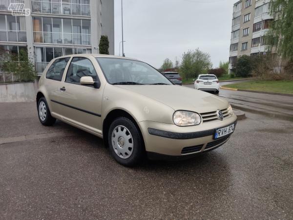 Dzeltens Volkswagen Golf 2001 Viļņa, ar dzinēja tilpumu 1.40 L un nobraukumu 103 tūkst. km par 1800 €, foto 10 vietnē AUTOMOTO.COM.LV