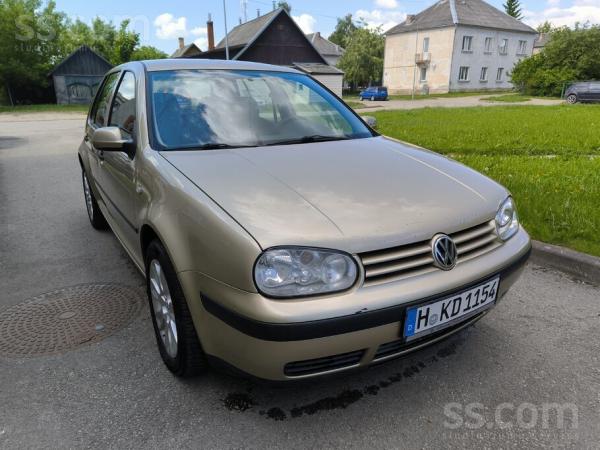 Yellow Volkswagen Golf 2002 in Ludza, with an engine capacity of 1.90 L and mileage of 306 thousand km for 2350 €, photo 3 on AUTOMOTO.COM.LV