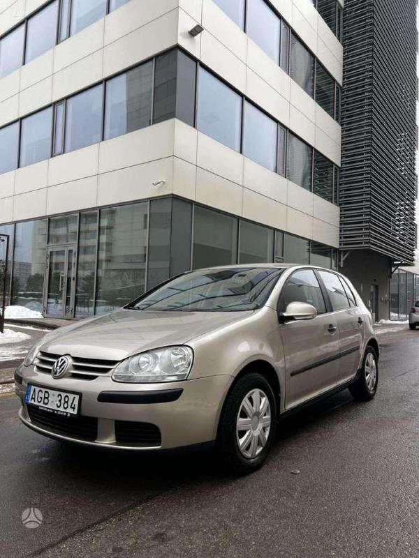 Dzeltens Volkswagen Golf 2004 Viļņa, ar dzinēja tilpumu 1.60 L un nobraukumu 181 tūkst. km par 1150 €, foto 10 vietnē AUTOMOTO.COM.LV