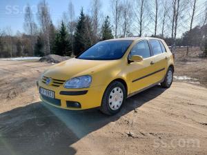 Yellow Volkswagen Golf 2006 in Aizkraukle, with an engine capacity of 1.90 L and mileage of 358 thousand km for 700 €, photo  on AUTOMOTO.COM.LV