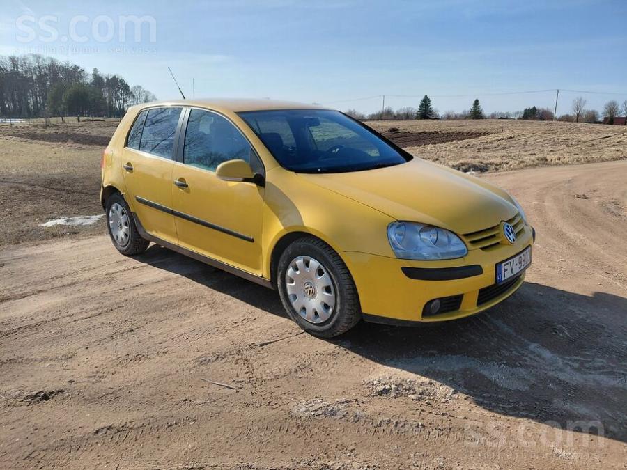 Yellow Volkswagen Golf 2006 in Aizkraukle, with an engine capacity of 1.90 L and mileage of 358 thousand km for 700 €, photo 3 on AUTOMOTO.COM.LV