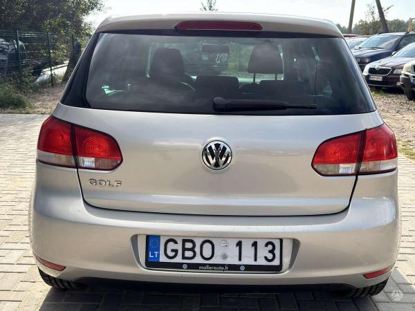 Yellow Volkswagen Golf 2012 in Vilnius, with an engine capacity of 1.40 L and mileage of 235 thousand km for 1450 €, photo 5 on AUTOMOTO.COM.LV