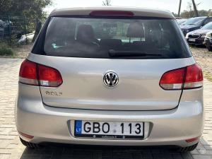 Yellow Volkswagen Golf 2012 in Vilnius, with an engine capacity of 1.40 L and mileage of 235 thousand km for 1450 €, photo 5 on AUTOMOTO.COM.LV