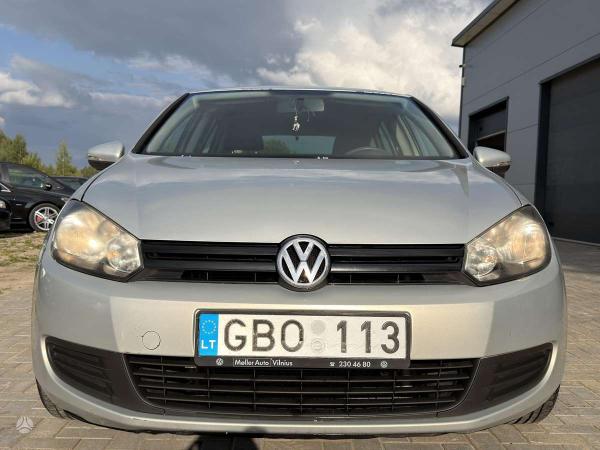 Yellow Volkswagen Golf 2012 in Vilnius, with an engine capacity of 1.40 L and mileage of 235 thousand km for 1450 €, photo 9 on AUTOMOTO.COM.LV