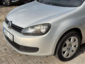 Yellow Volkswagen Golf 2012 in Vilnius, with an engine capacity of 1.40 L and mileage of 235 thousand km for 1450 €, photo 10 on AUTOMOTO.COM.LV