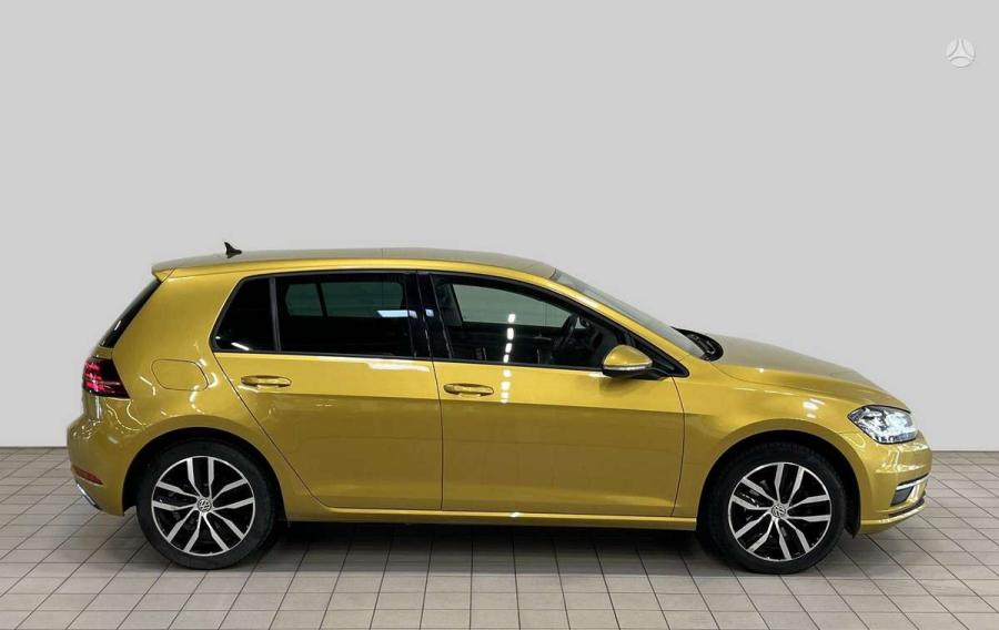 Dzeltens Volkswagen Golf 2017 Kauņa, ar dzinēja tilpumu 1.40 L un nobraukumu 128 tūkst. km par 12700 €, foto 4 vietnē AUTOMOTO.COM.LV