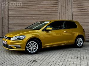 Yellow Volkswagen Golf 2017 in Jelgava, with an engine capacity of 2.00 L and mileage of 253 thousand km for 10600 €, photo 9 on AUTOMOTO.COM.LV