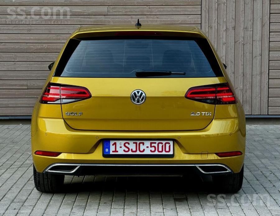 Yellow Volkswagen Golf 2017 in Jelgava, with an engine capacity of 2.00 L and mileage of 253 thousand km for 10600 €, photo 10 on AUTOMOTO.COM.LV