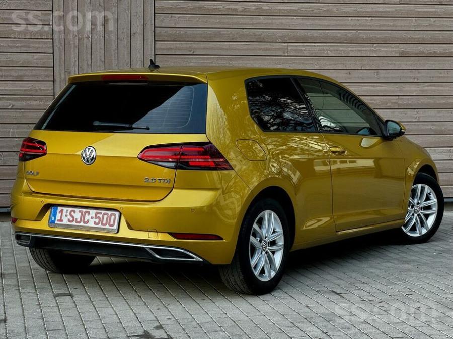Yellow Volkswagen Golf 2017 in Jelgava, with an engine capacity of 2.00 L and mileage of 253 thousand km for 10600 €, photo 11 on AUTOMOTO.COM.LV