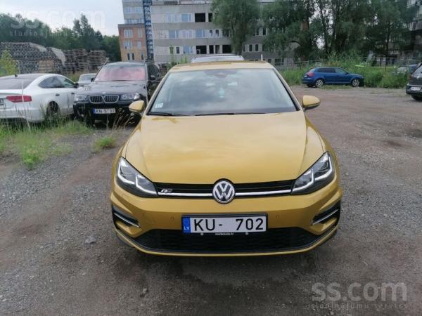 Volkswagen Golf 2017 Rīga vietnē Dzeltens Volkswagen Golf 2017 Rīga, ar dzinēja tilpumu 1.40 L un nobraukumu 117 tūkst. km par 14000 €, foto 3 vietnē AUTOMOTO.COM.LV