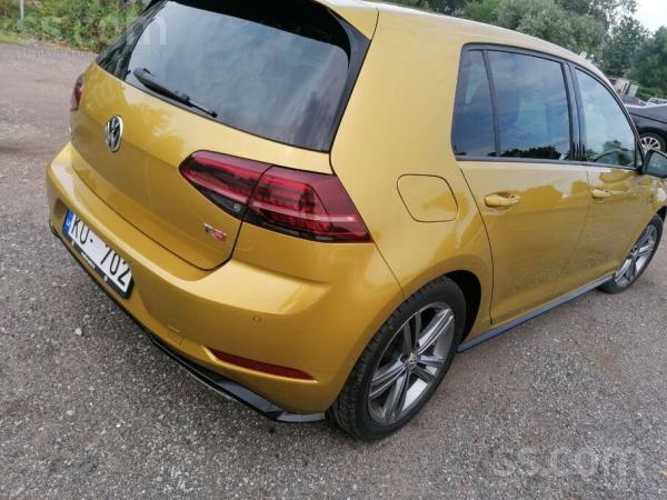 Volkswagen Golf 2017 Rīga vietnē Dzeltens Volkswagen Golf 2017 Rīga, ar dzinēja tilpumu 1.40 L un nobraukumu 117 tūkst. km par 14000 €, foto 5 vietnē AUTOMOTO.COM.LV