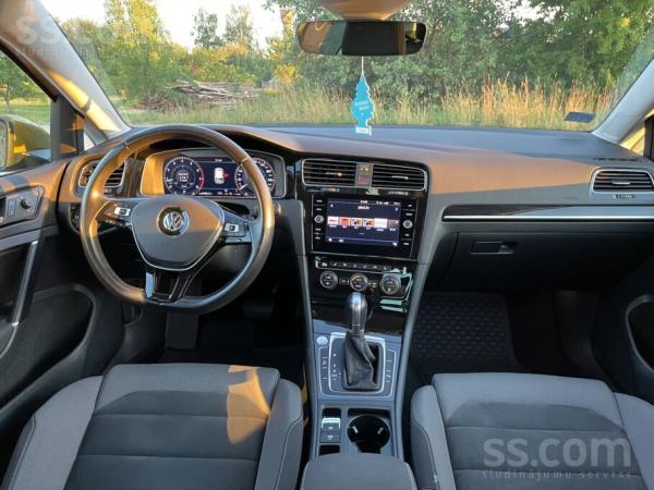 Volkswagen Golf 2017 Rīga vietnē Dzeltens Volkswagen Golf 2017 Rīga, ar dzinēja tilpumu 1.40 L un nobraukumu 117 tūkst. km par 14000 €, foto 7 vietnē AUTOMOTO.COM.LV