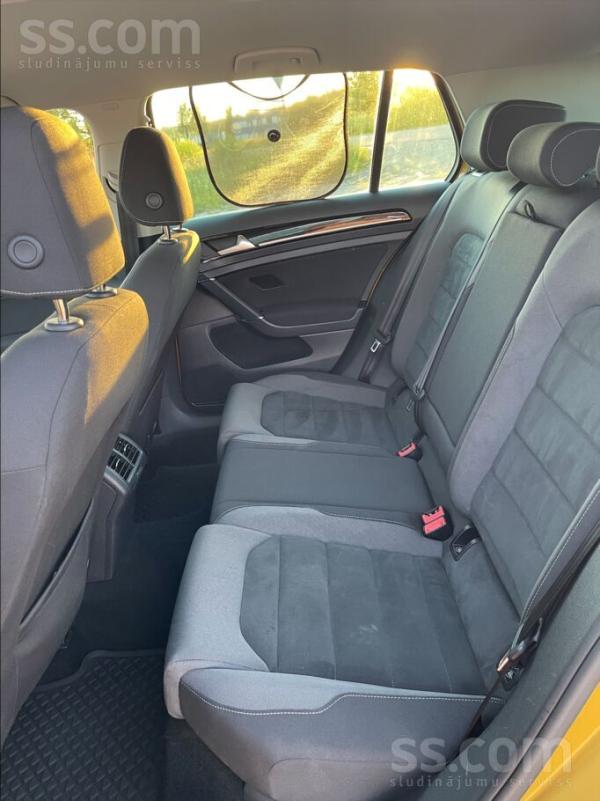 Volkswagen Golf 2017 Rīga vietnē Dzeltens Volkswagen Golf 2017 Rīga, ar dzinēja tilpumu 1.40 L un nobraukumu 117 tūkst. km par 14000 €, foto 8 vietnē AUTOMOTO.COM.LV