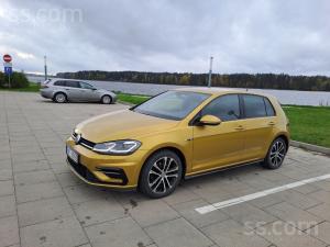 Dzeltens Volkswagen Golf 2017 Ogre, ar dzinēja tilpumu 1.40 L un nobraukumu 106 tūkst. km par 12500 €, foto 3 vietnē AUTOMOTO.COM.LV