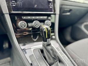Dzeltens Volkswagen Golf 2018 Rīga, ar dzinēja tilpumu 1.40 L un nobraukumu 212 tūkst. km par 9000 €, foto 6 vietnē AUTOMOTO.COM.LV