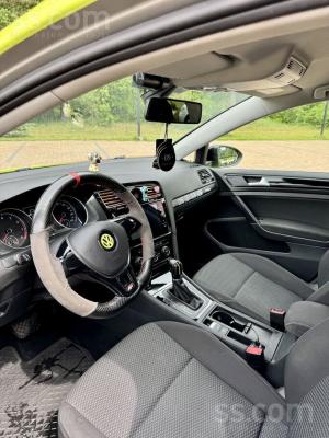 Dzeltens Volkswagen Golf 2018 Rīga, ar dzinēja tilpumu 1.40 L un nobraukumu 212 tūkst. km par 9000 €, foto 7 vietnē AUTOMOTO.COM.LV