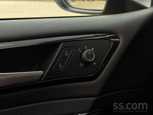 Dzeltens Volkswagen Golf 2018 Jelgava, ar dzinēja tilpumu 2.00 L un nobraukumu 259 tūkst. km par 10900 €, foto 21 vietnē AUTOMOTO.COM.LV