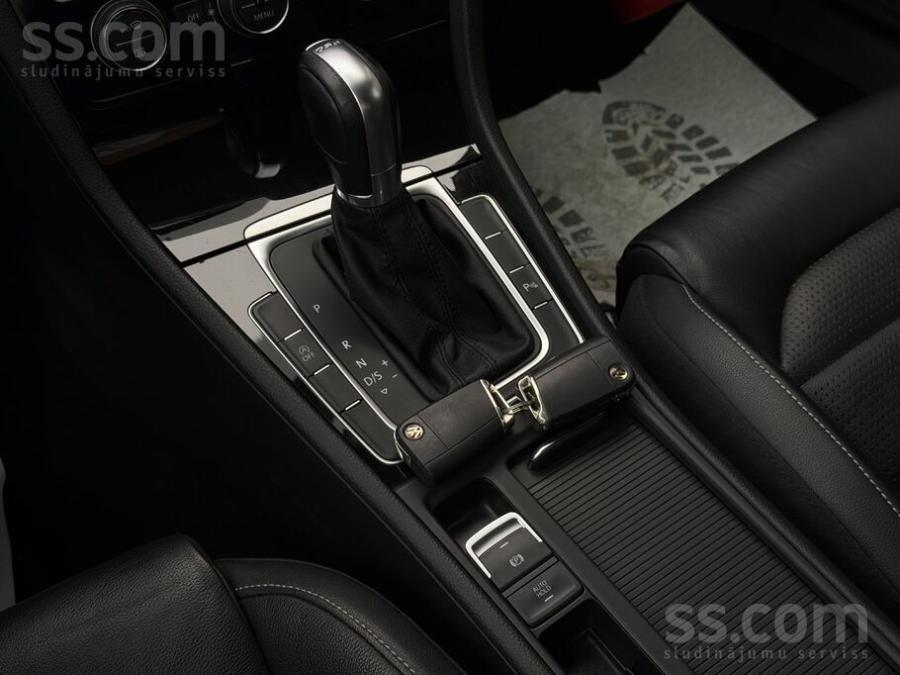 Dzeltens Volkswagen Golf 2018 Jelgava, ar dzinēja tilpumu 2.00 L un nobraukumu 259 tūkst. km par 10900 €, foto 26 vietnē AUTOMOTO.COM.LV