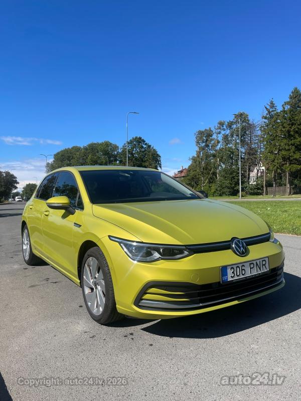 Yellow Volkswagen Golf 2020 in Tallinn, with an engine capacity of 1.50 L and mileage of 82 thousand km for 20500 €, photo 1 on AUTOMOTO.COM.LV