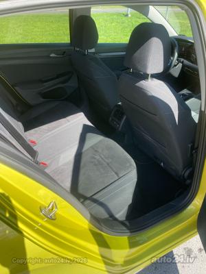 Dzeltens Volkswagen Golf 2020 Tallina, ar dzinēja tilpumu 1.50 L un nobraukumu 82 tūkst. km par 20500 €, foto 11 vietnē AUTOMOTO.COM.LV