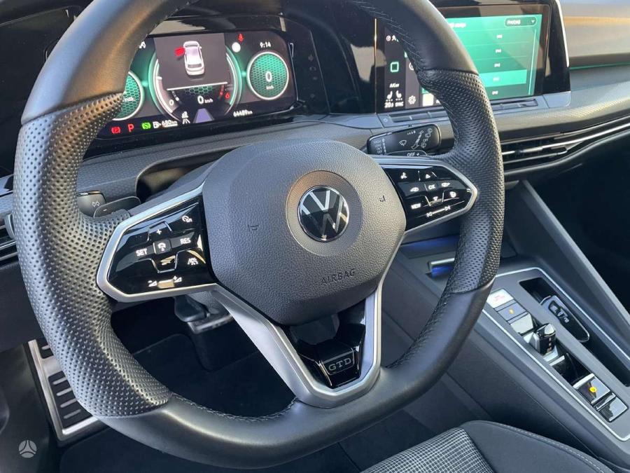 Dzeltens Volkswagen Golf 2022 Jurbarkas, ar dzinēja tilpumu 2.00 L un nobraukumu 66 tūkst. km par 24850 €, foto 25 vietnē AUTOMOTO.COM.LV