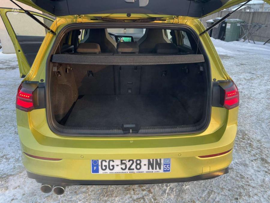 Dzeltens Volkswagen Golf 2022 Jurbarkas, ar dzinēja tilpumu 2.00 L un nobraukumu 66 tūkst. km par 24850 €, foto 27 vietnē AUTOMOTO.COM.LV
