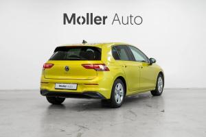 Dzeltens Volkswagen Golf 2022 Viļņa, ar dzinēja tilpumu 1.50 L un nobraukumu 106 tūkst. km par 17900 €, foto 4 vietnē AUTOMOTO.COM.LV
