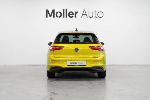 Dzeltens Volkswagen Golf 2022 Viļņa, ar dzinēja tilpumu 1.50 L un nobraukumu 106 tūkst. km par 17900 €, foto 7 vietnē AUTOMOTO.COM.LV