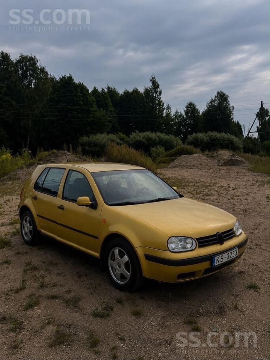 Yellow Volkswagen Golf 1998 in Kuldiga, with an engine capacity of 1.90 L and mileage of 377 thousand km for 850 €, photo 1 on AUTOMOTO.COM.LV