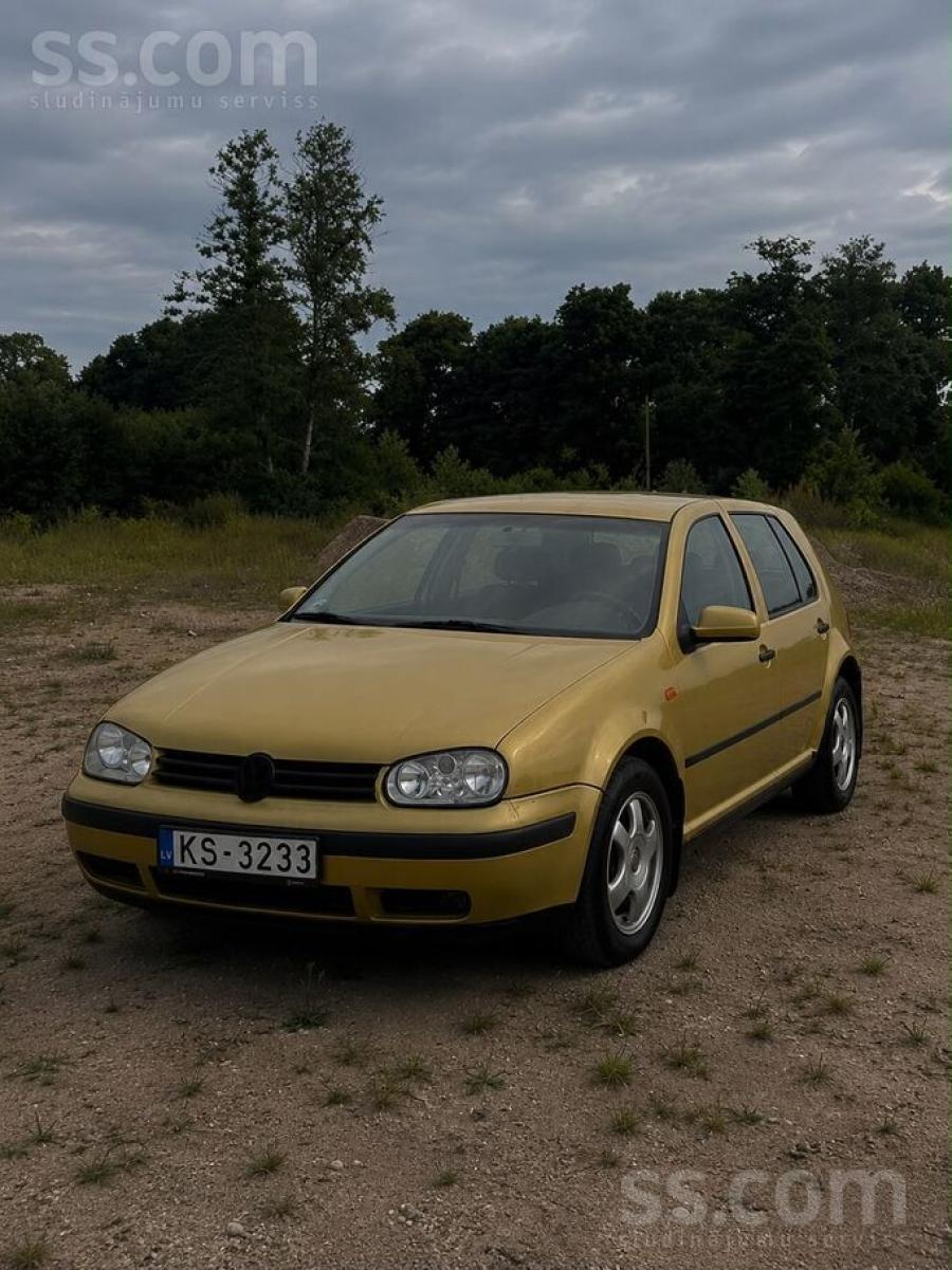 Yellow Volkswagen Golf 1998 in Kuldiga, with an engine capacity of 1.90 L and mileage of 377 thousand km for 850 €, photo 3 on AUTOMOTO.COM.LV