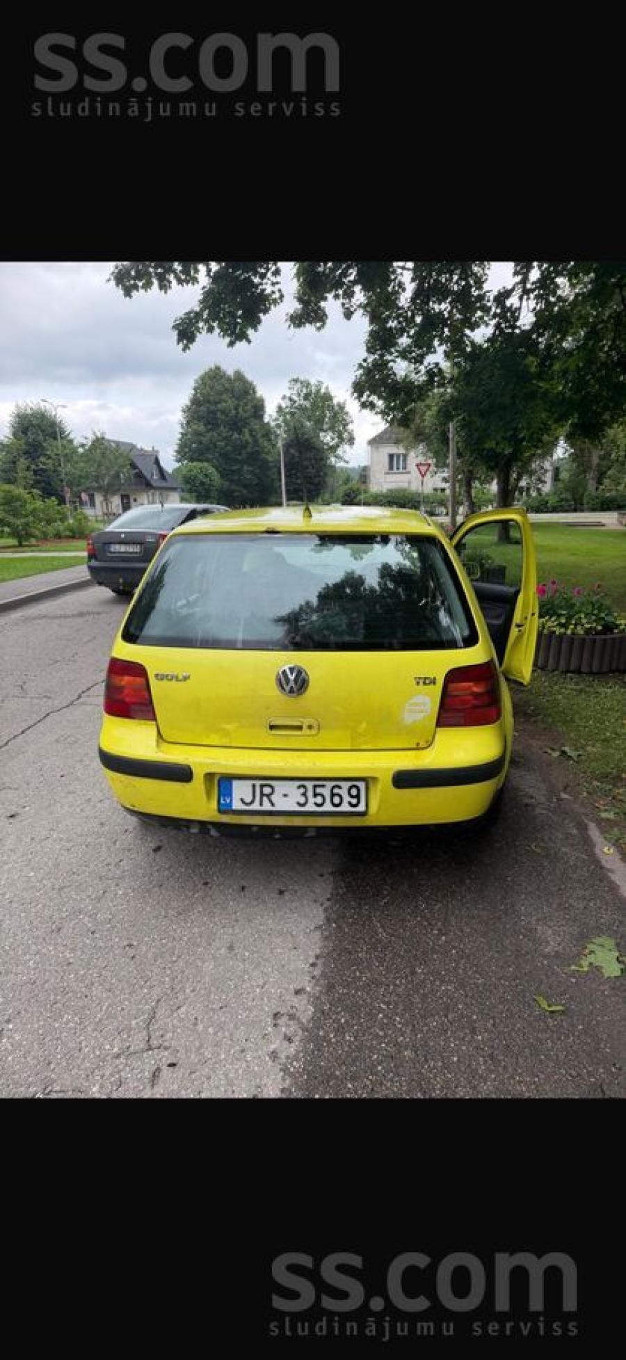 Dzeltens Volkswagen Golf 2000 Rīga, ar dzinēja tilpumu 1.90 L un nobraukumu 400 tūkst. km par 800 €, foto 1 vietnē AUTOMOTO.COM.LV