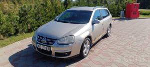 Yellow Volkswagen Golf 2008 in Ludza, with an engine capacity of 1.90 L and mileage of 298 thousand km for 980 €, photo  on AUTOMOTO.COM.LV